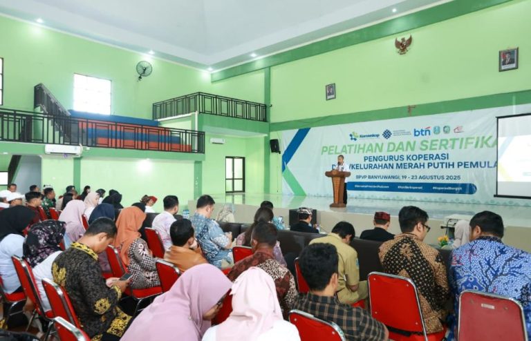 Banyuwangi Jadi Pilot Project Sertifikasi Pengurus Koperasi Merah Putih ...